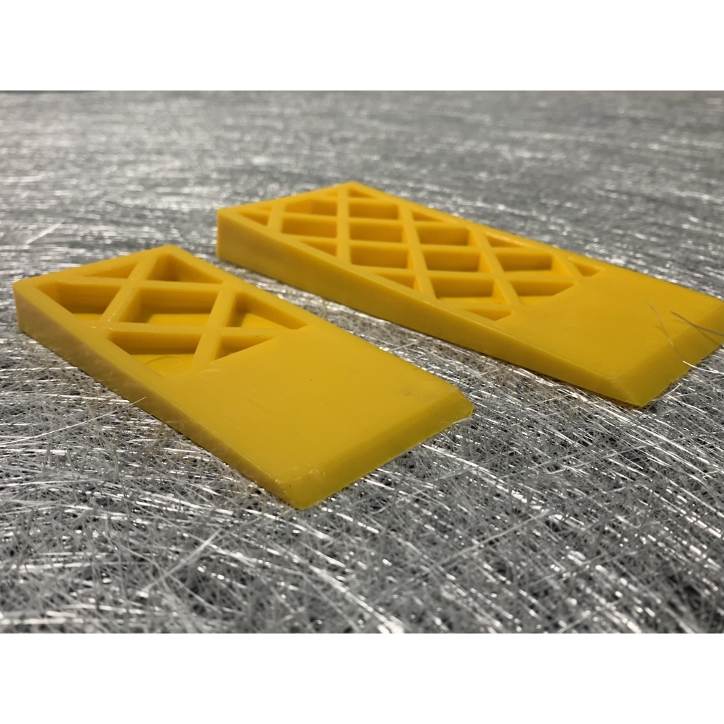 Plastic Wedge | COMPOSITE24