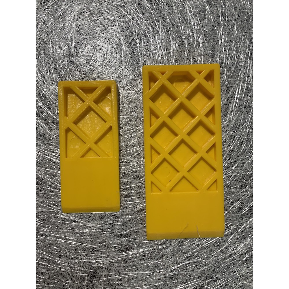 Plastic Wedge | COMPOSITE24